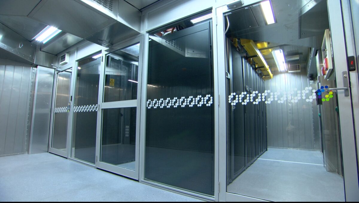 Server room solutions inside modular and containerized data centers ...
